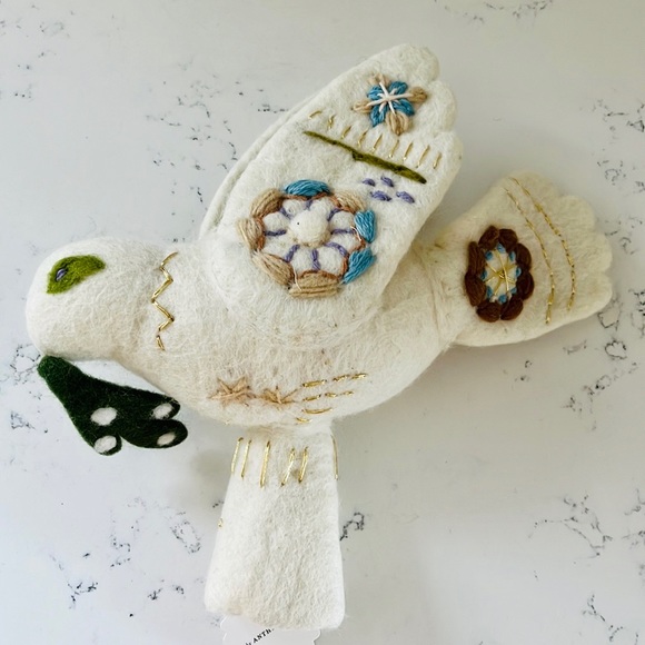 Anthropologie | Holiday | Anthropologie Unity Felt Dove Tree Topper ...